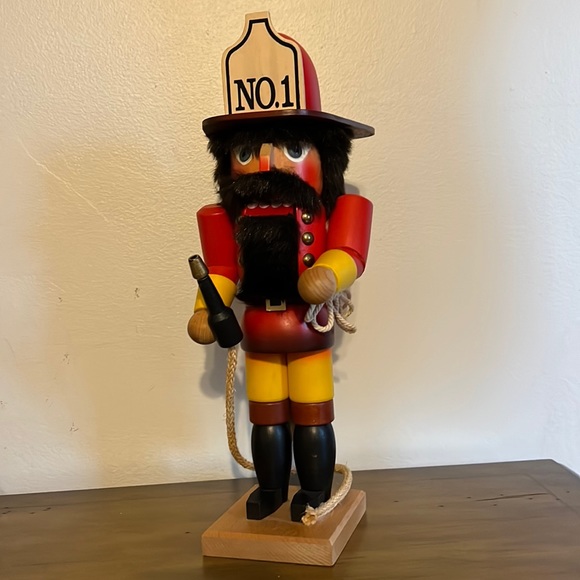 Christian Ulbricht | Holiday | Vintage Hoizkunst Christian Ulbricht ...